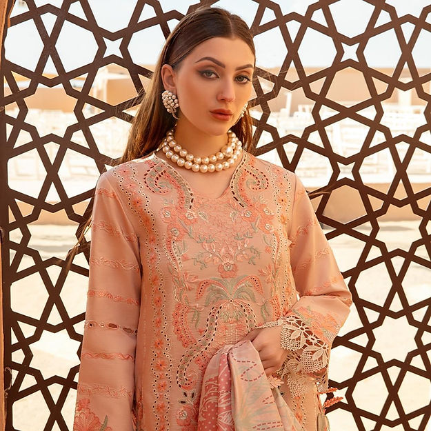 MINAAL – Traditional Image